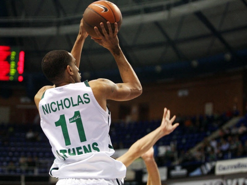 Ξύλο γιατί χανόμαστε… - Onsports.gr