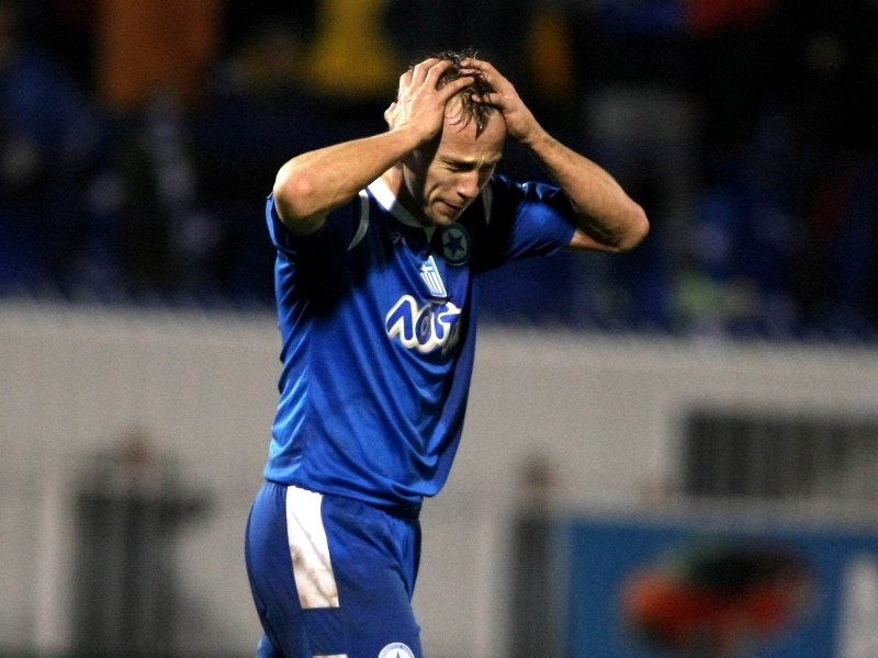 Κλείνει στη Βίσλα ο Μπαζίνσκι - Onsports.gr