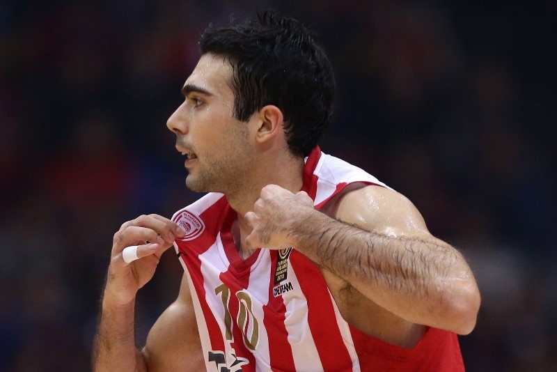 Σλούκας: «Με την πλάτη στον τοίχο» - Onsports.gr