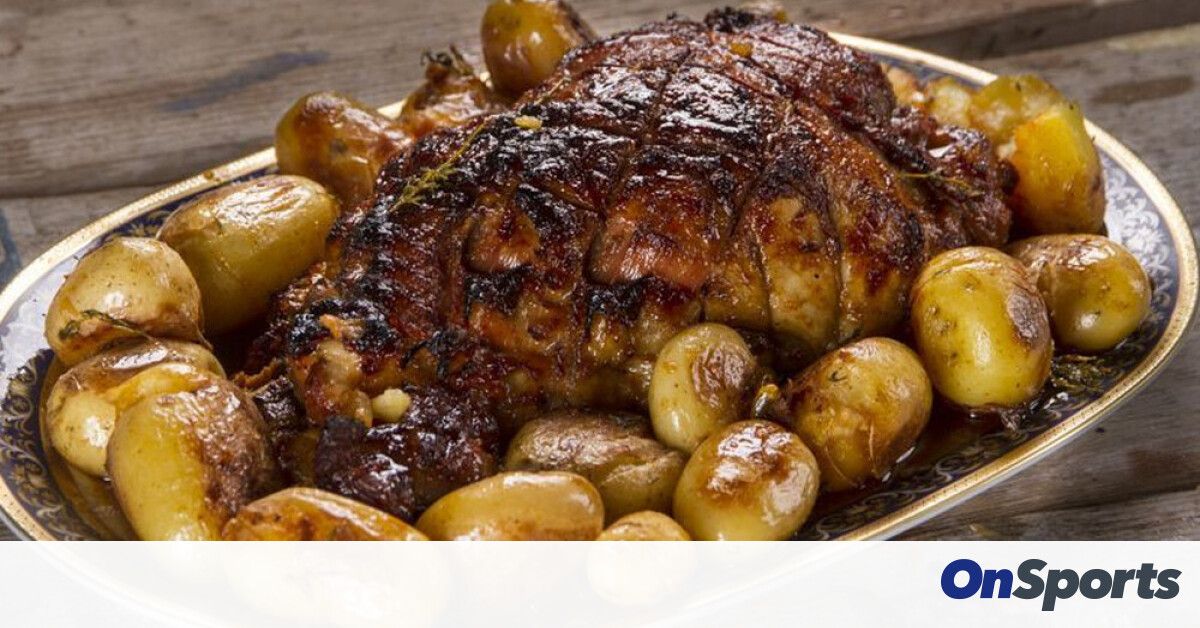 Άκης Πετρετζίκης: Χοιρινό μπούτι στον φούρνο - Onsports.gr