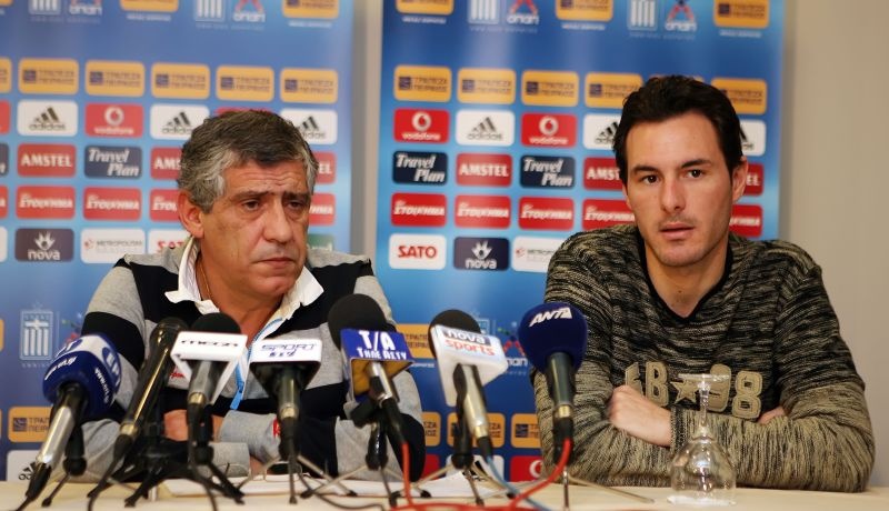 Σάντος: «Αν θέλω να είμαι ομοσπονδιακός, θα μείνω...» - Onsports.gr